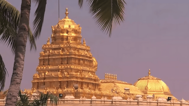 Visit Sripuram Golden Temple in Vellore, Tamil Nadu (2025)