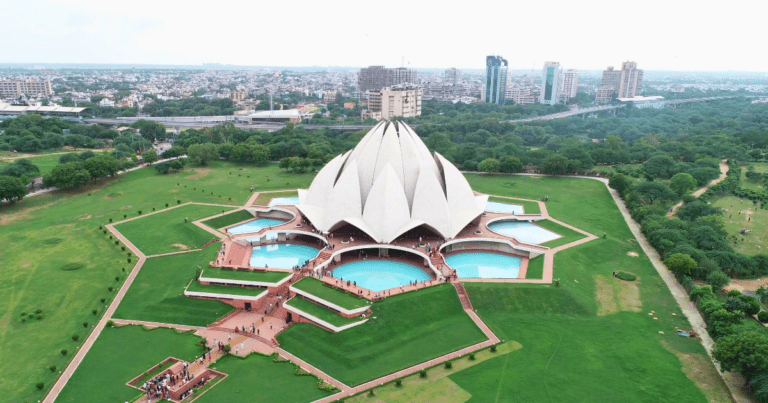 Lotus Temple Timings (2025): Complete Visiting Hours Guide
