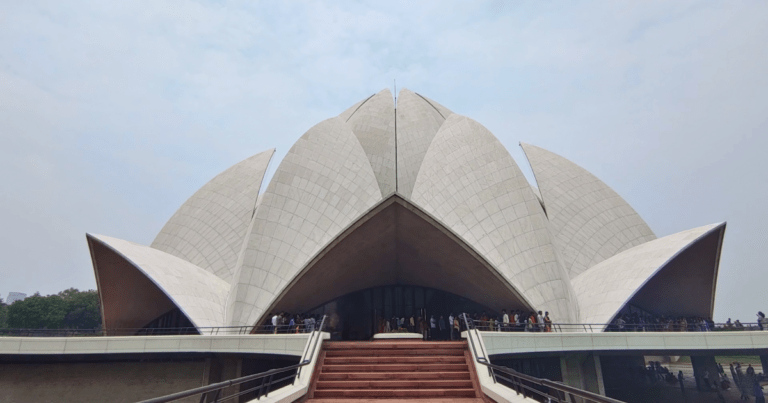 Lotus Temple Timings (2025): Complete Visiting Hours Guide