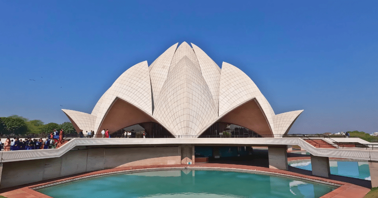 Lotus Temple Timings (2025): Complete Visiting Hours Guide
